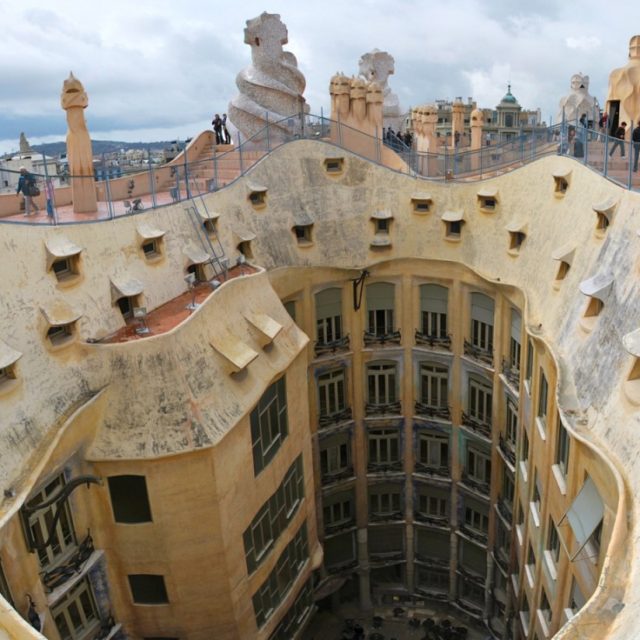 Gaudi-structure – Revista Brooke