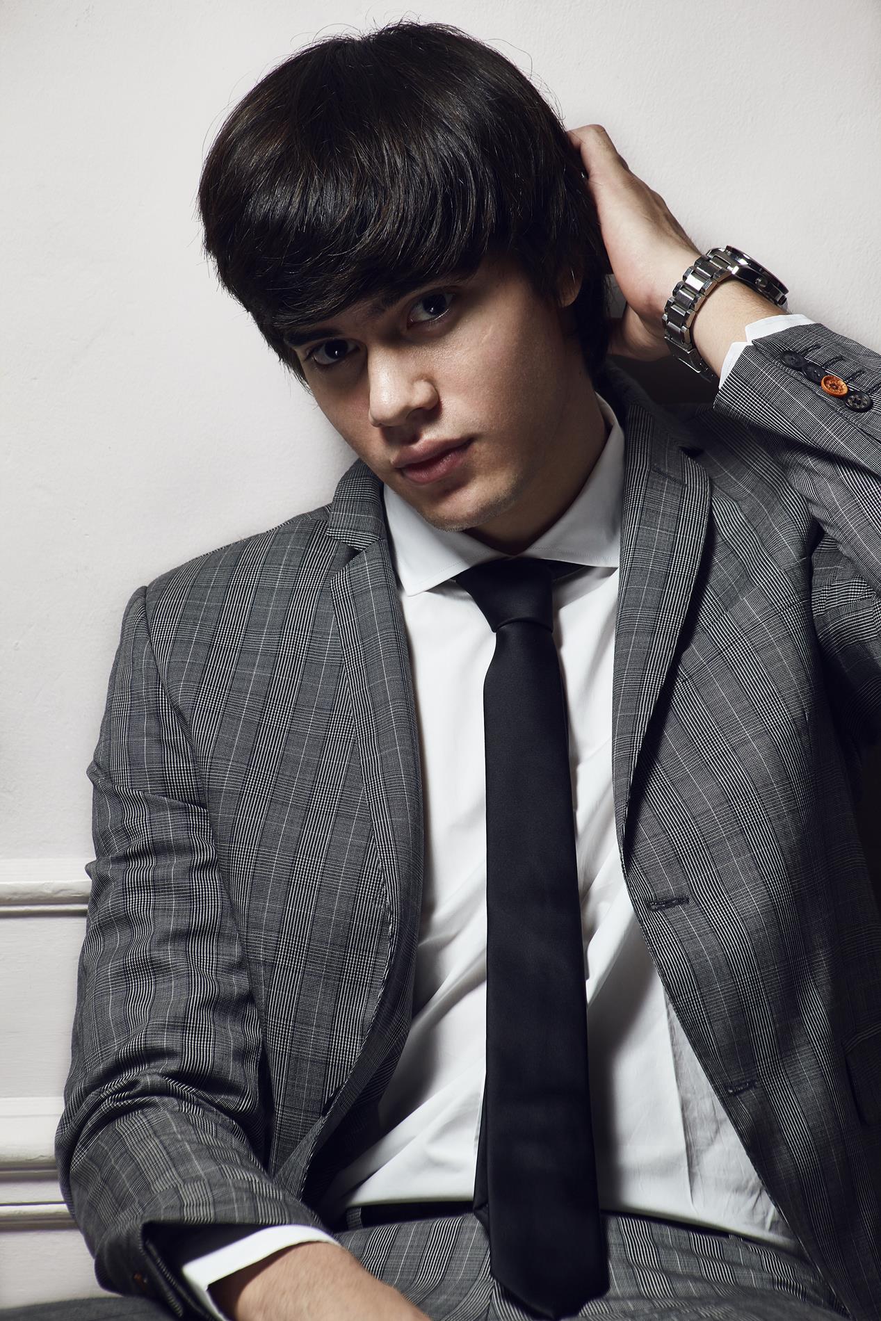 Agustín Monzón -«Vine a hacer mi historia» – Revista Brooke